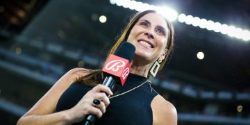 Catching Up with Texas Rangers’ Sideline Reporter Emily Jones ...